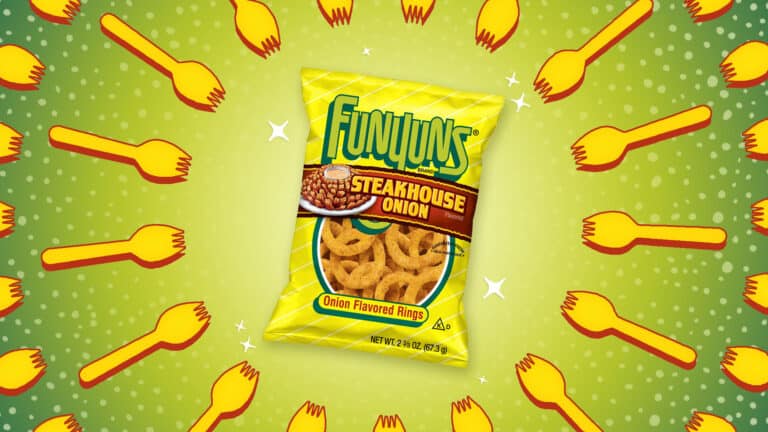 Steakhouse Onion Funyuns Review: A Fan Fave Returns | Sporked